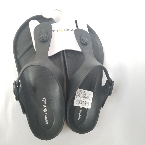 Seven Dials | Shoes | Seven Dials Black Waterproof Thong Sandal | Poshmark